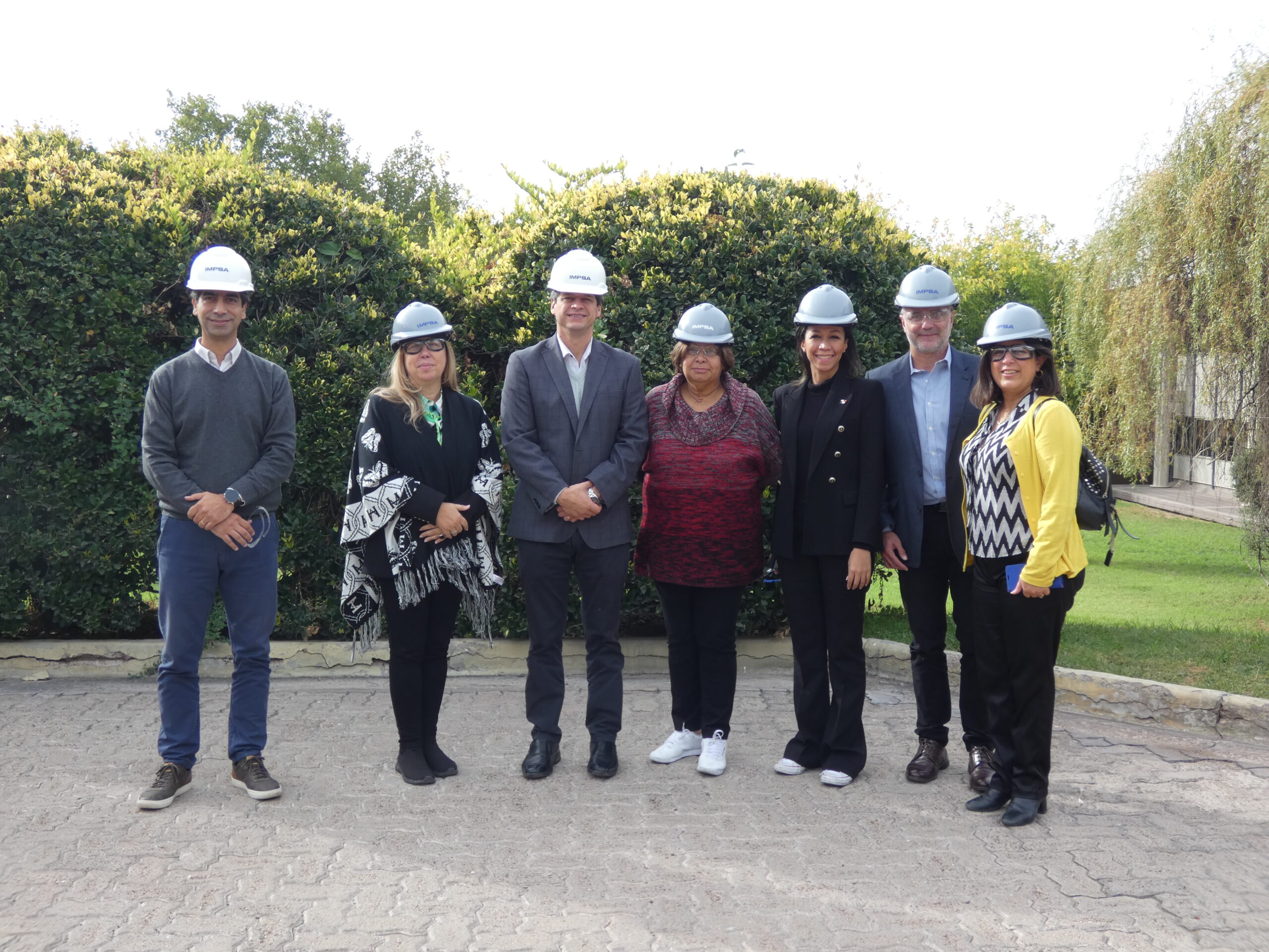 The Panamanian Ambassador visited IMPSA - IMPSA